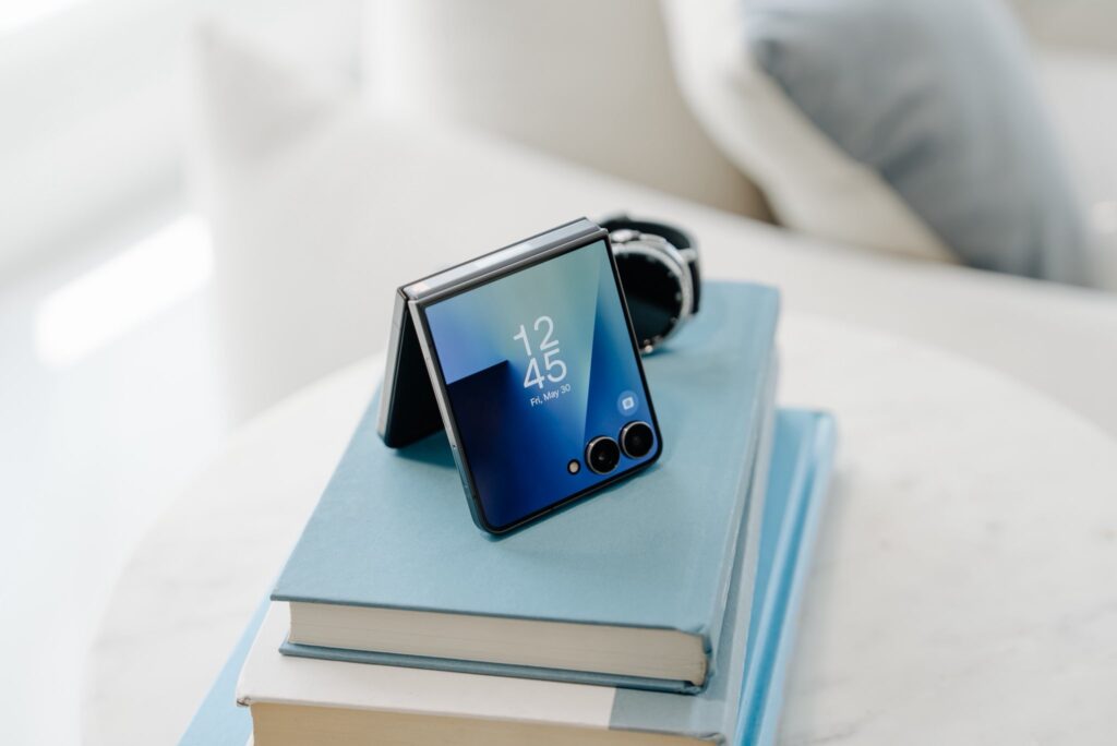 Galaxy Z Flip 7 Gets Smarter and Sleeker | TechTrends